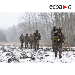 ImagesDéfense - Des légionnaires de la 13e demi-brigade de la légion ...