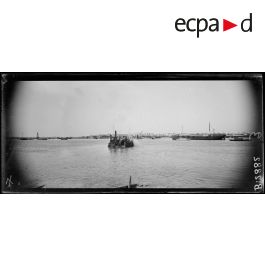 ImagesDéfense - Le port de Rabat. [légende d'origine]