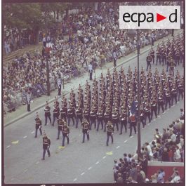 ImagesDéfense - Vue aérienne du défilé à pied. Passage de la Garde ...