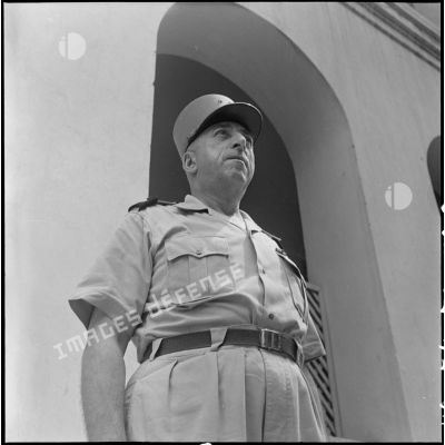 ImagesDéfense - Portrait d'un officier supérieur du CEFEO (Corps ...
