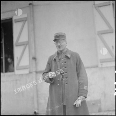 ImagesDéfense - Portrait du général de division de La Porte du Theil ...