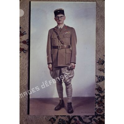 ImagesDéfense - Marie Monnet, ép. Léon Roux. [légende d'origine]